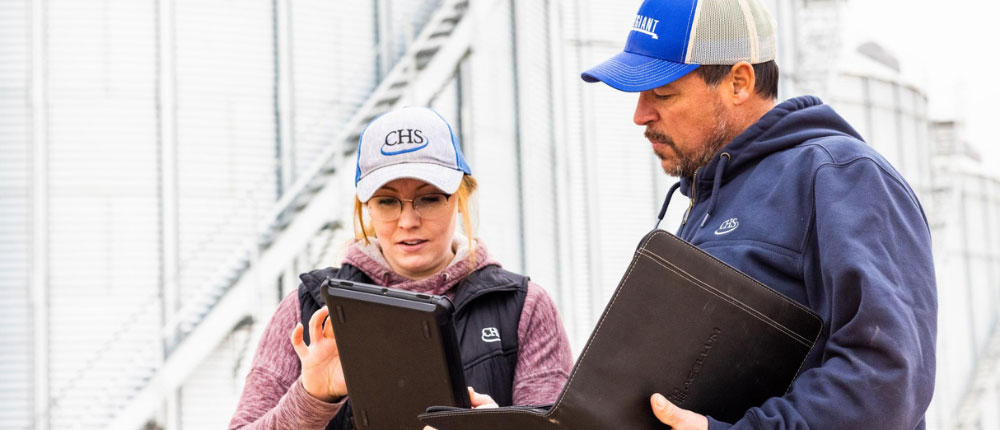 4 field scouting tools for 2022 | Agronomy